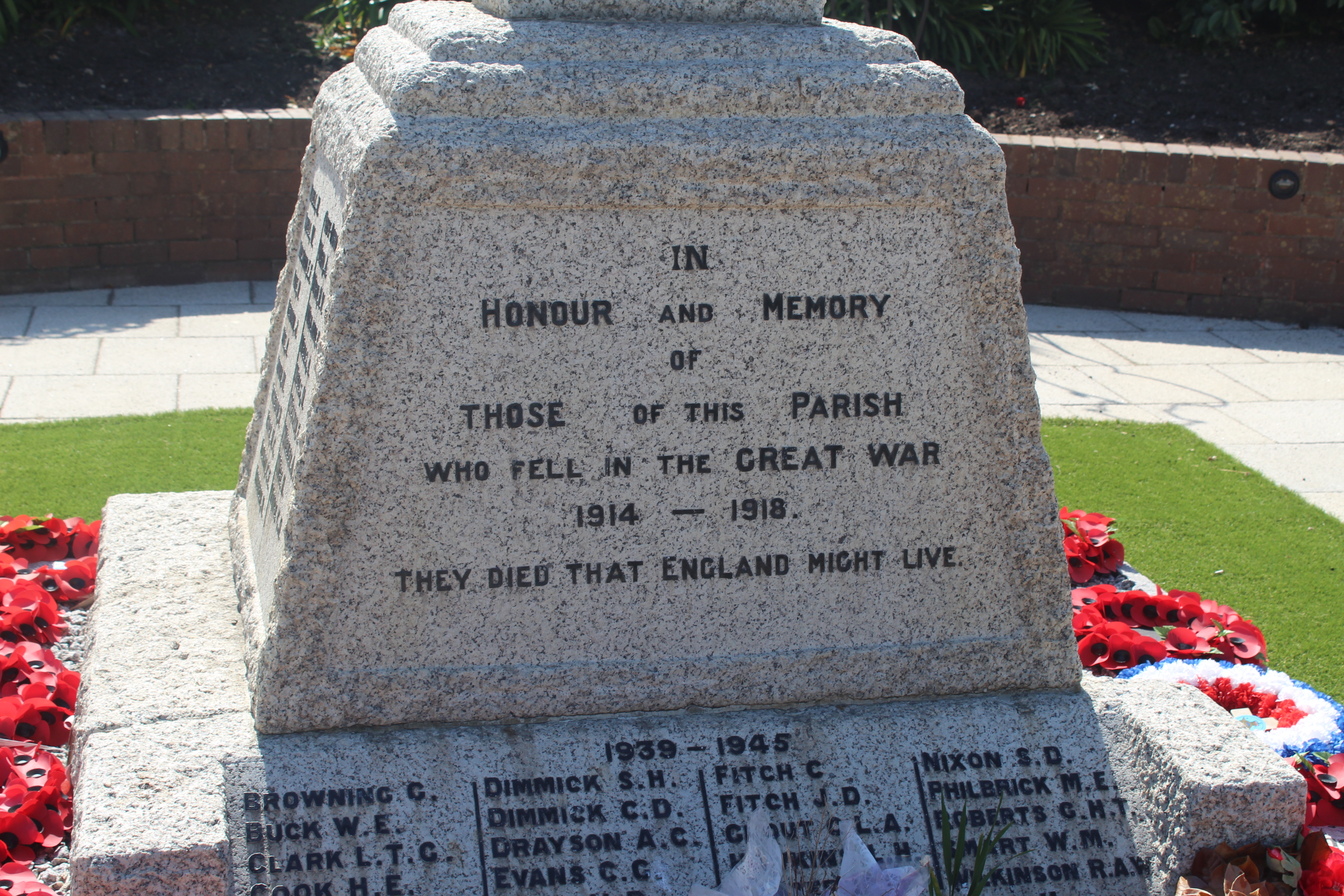 Lee-on-the-Solent - War Memorials Online